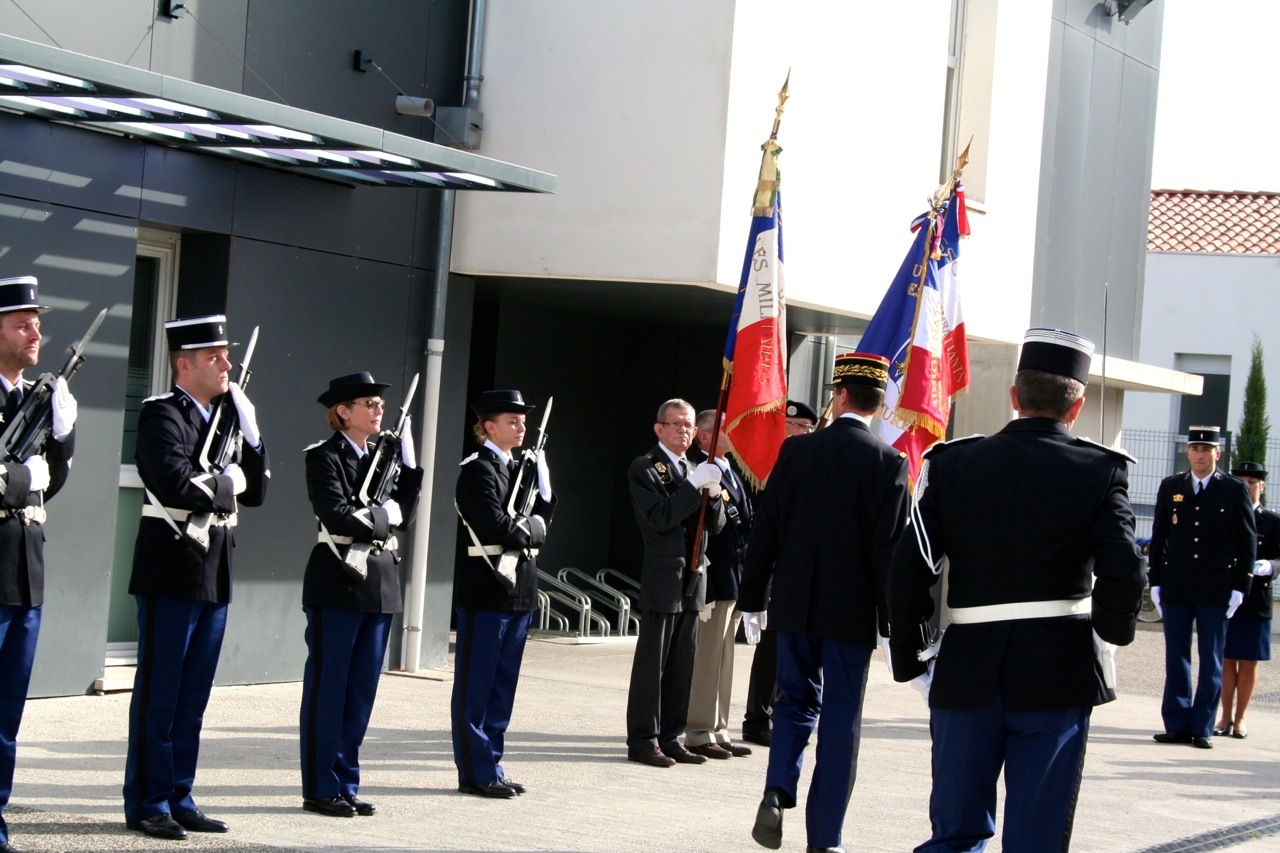 Le chef d'escadron Julien Delforge prend le commandement de la ...