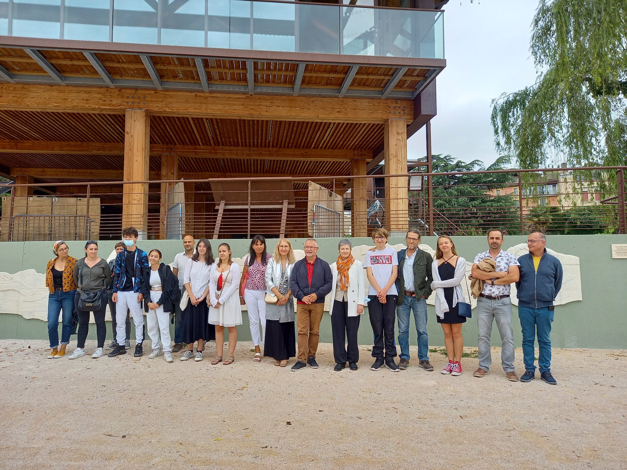 Cazères : La fresque Pyrène inaugurée - Petite République.com