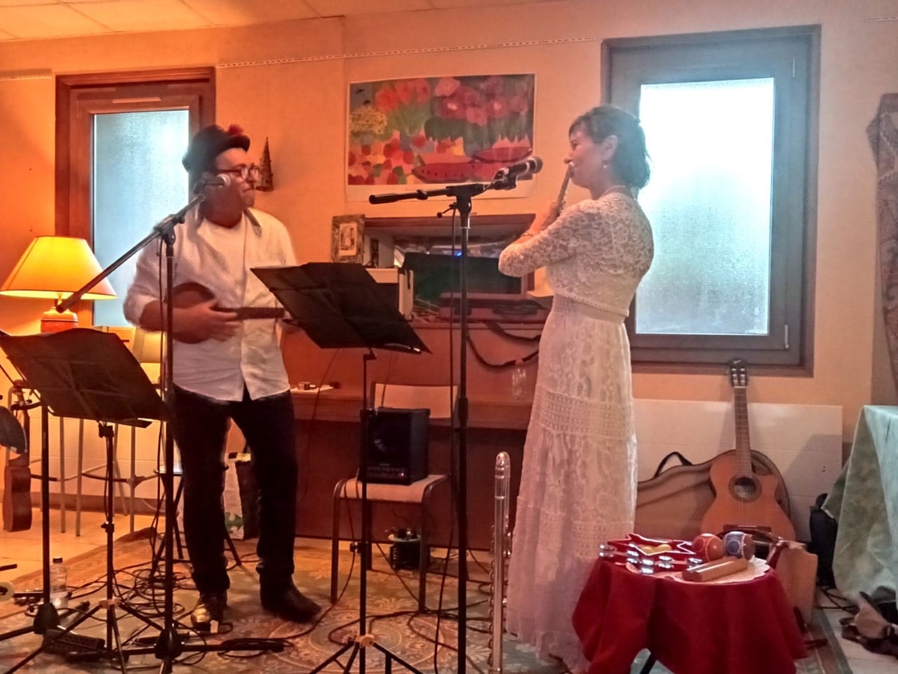 Une belle découverte au SoueichKfé ce 21 septembre avec Dr Uke and The Lady - Petite République.com