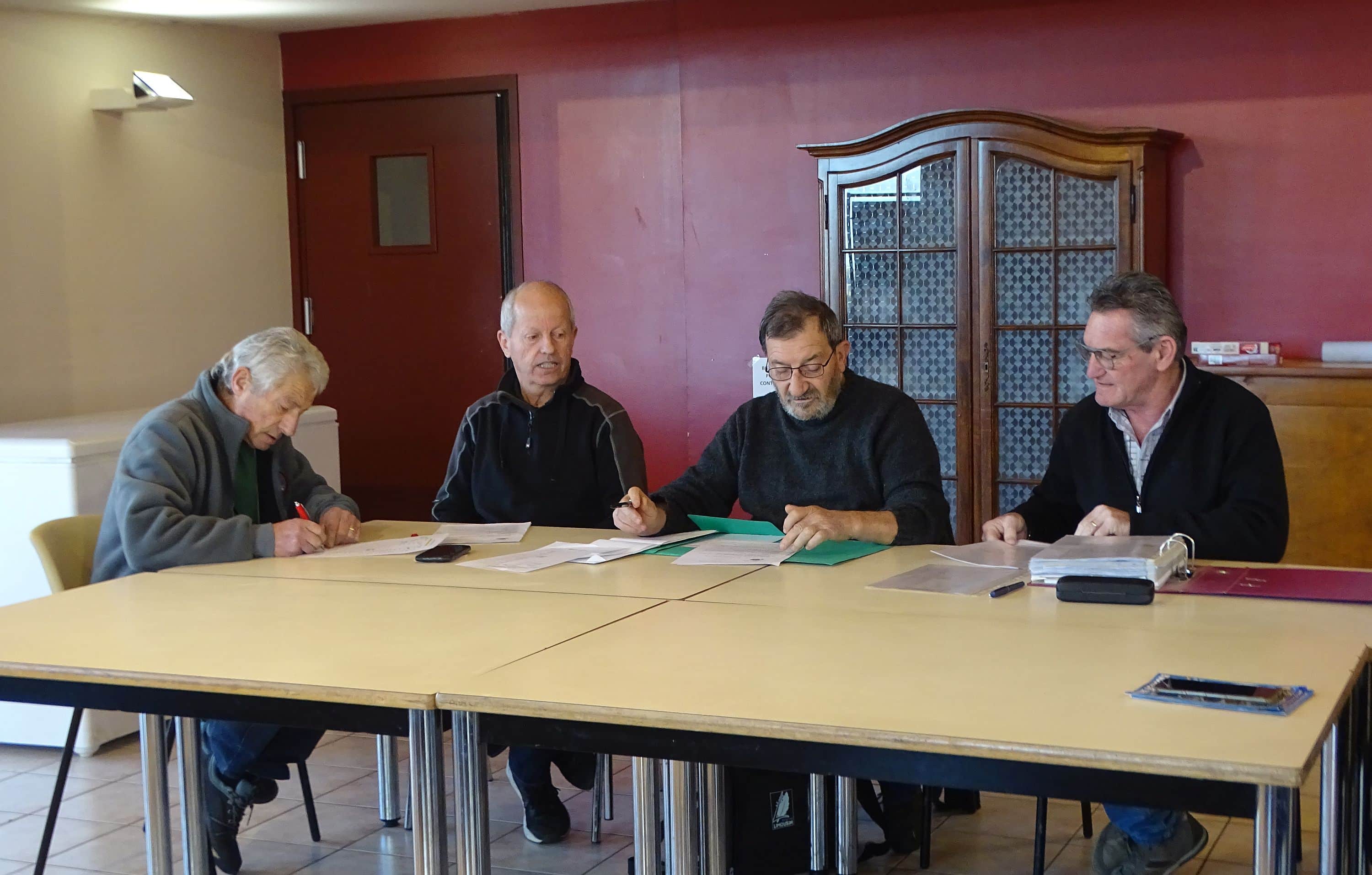 Péguilhan-Lunax : Un cadeau de taille pour les Mécanos du Tuco - Petite ...