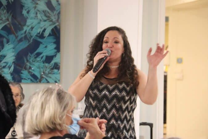 La fidèle Audrey Rey a animée l'après-midi - Petite République.com